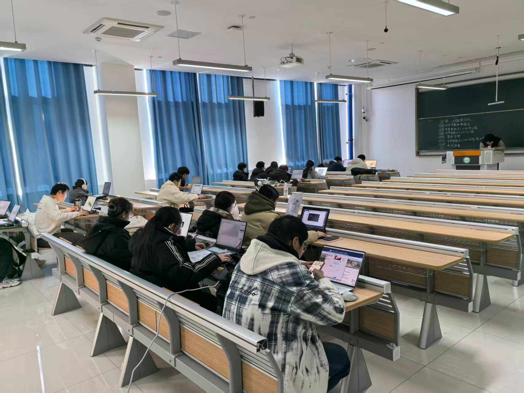 机械电子工程学院举办“SOLIDWORKS建模大赛”-山东农业工程学院机械电子工程学院欢迎您